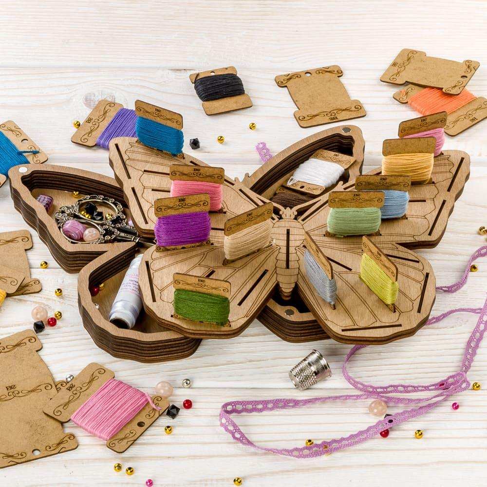 Storage Box for handcraft and 33 bobbins included — HobbyJobby